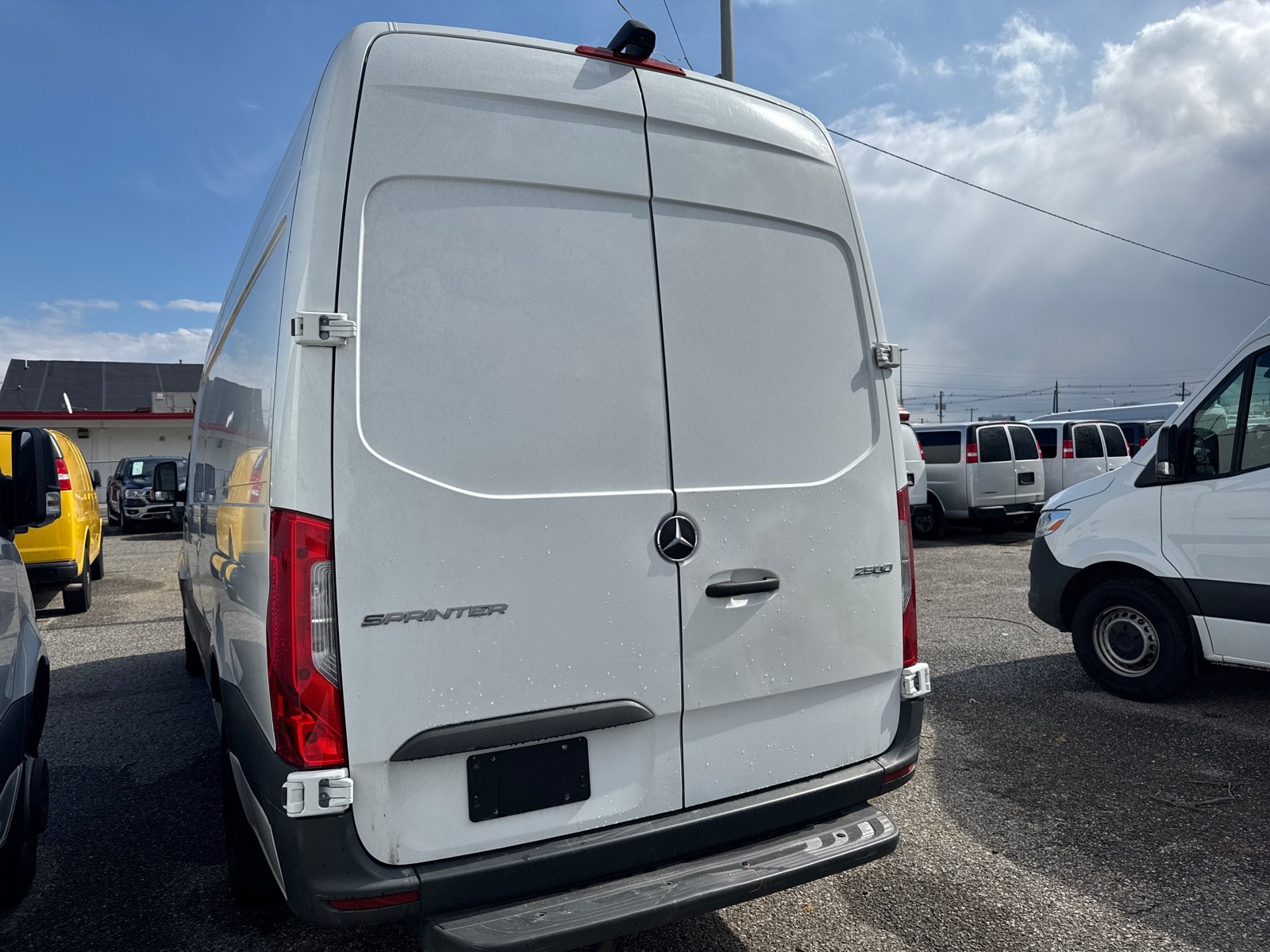 Pre-Owned 2023 Mercedes-Benz Sprinter Cargo Van 2500 HR I4 GAS 170 ...