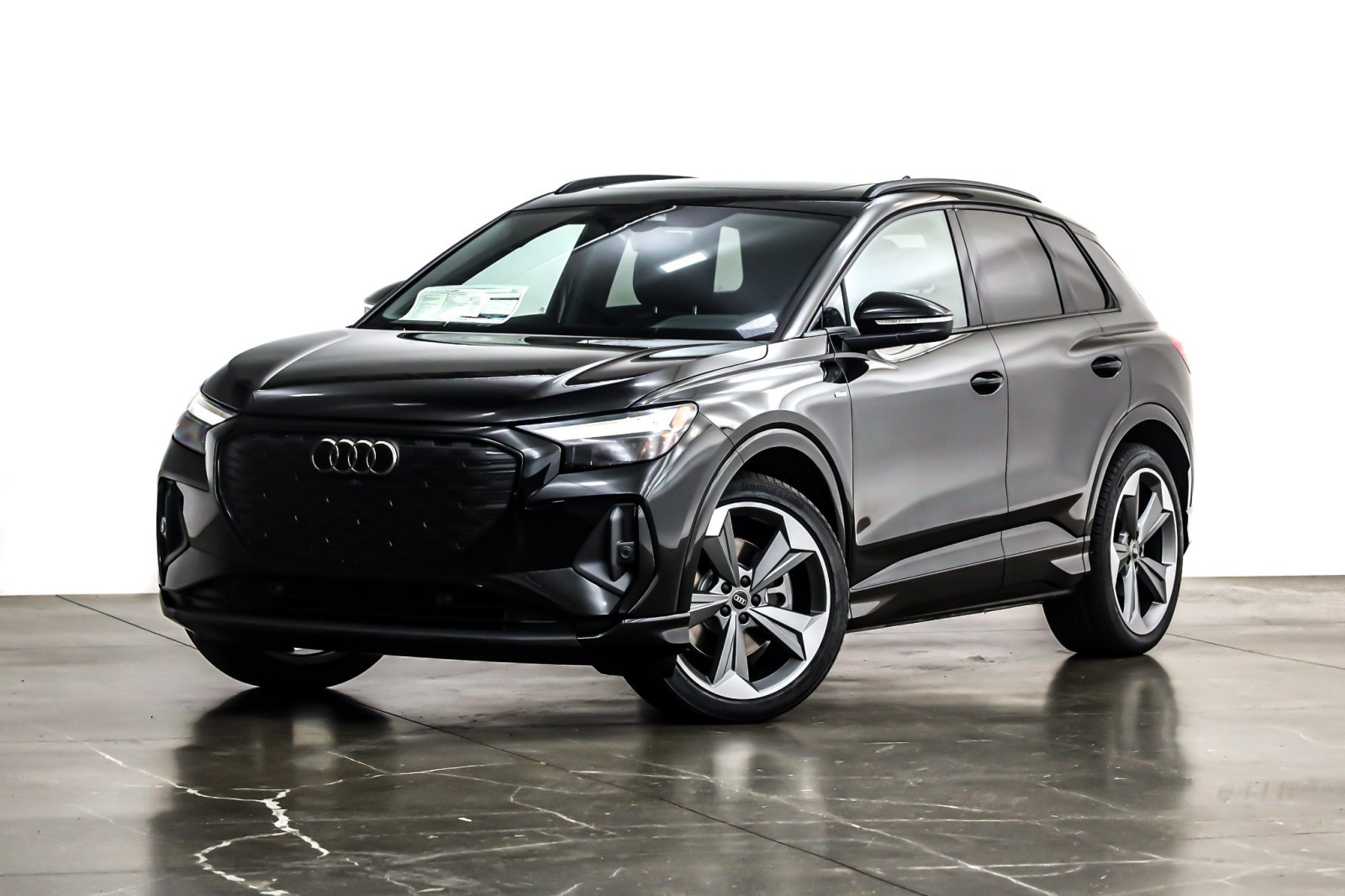 New 2025 Audi Q4 e-tron Premium Plus 55 quattro SUV in 1275 Bristol St ...